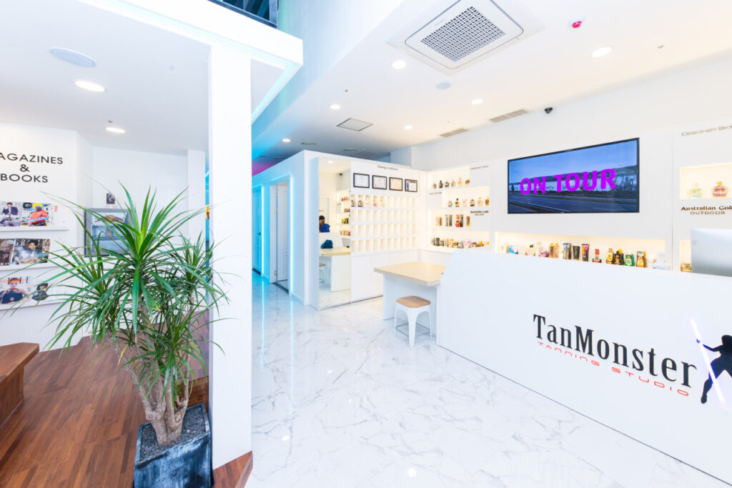 KosmediTan Monster Tanning Shop Gangnam Station Branch Korea